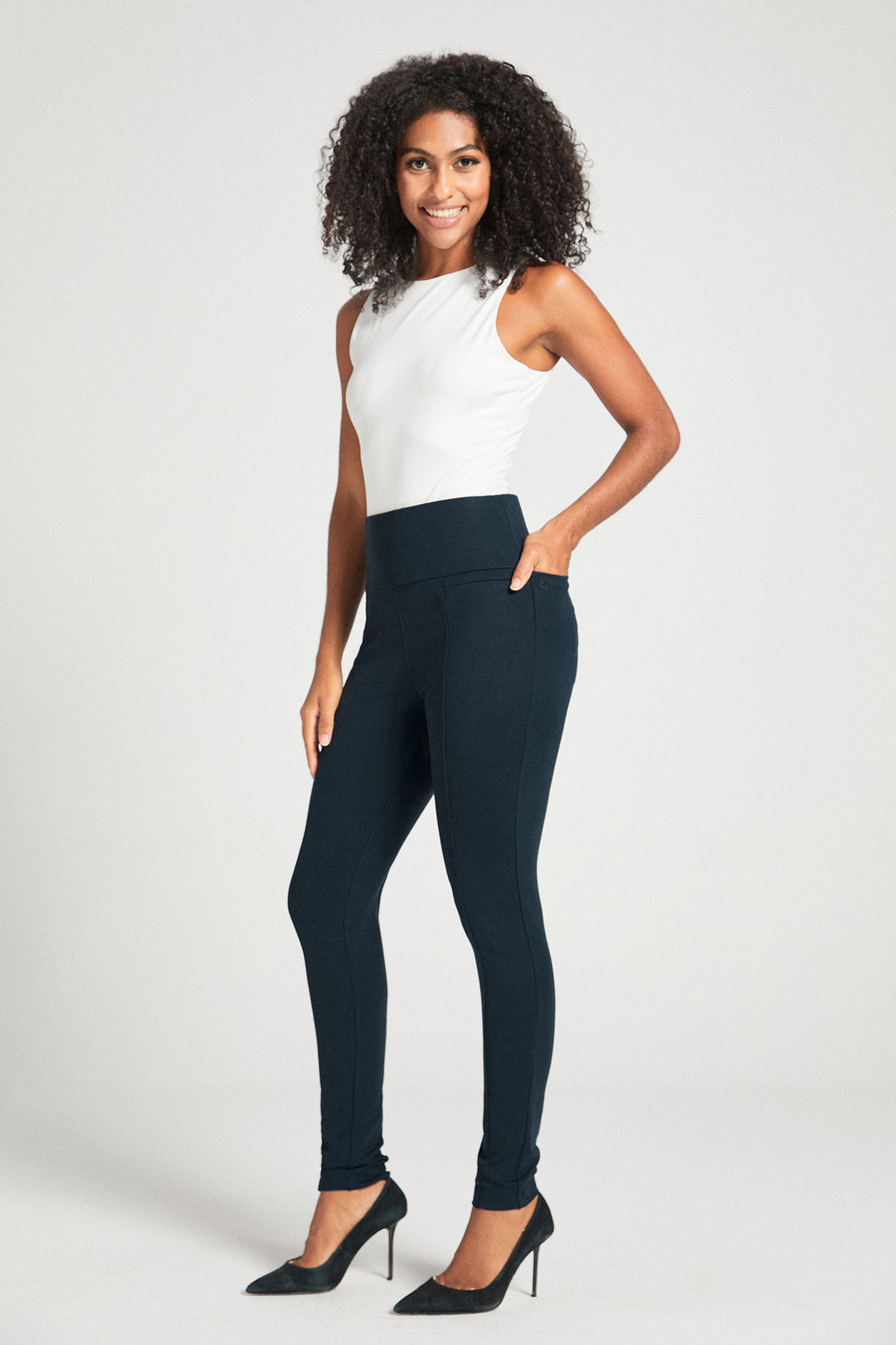 Power Down DPYP™ Dress Pant Yoga Pant | Skinny (Navy) – Betabrand